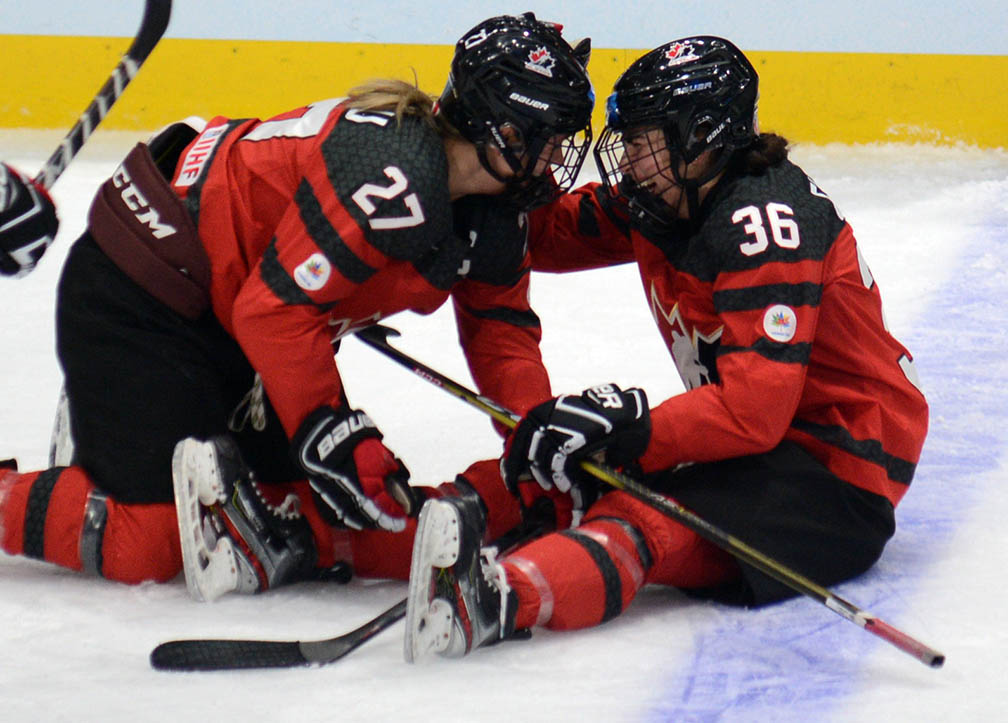 Perfect finish for Canada hockey women | News, Sports, Jobs ...